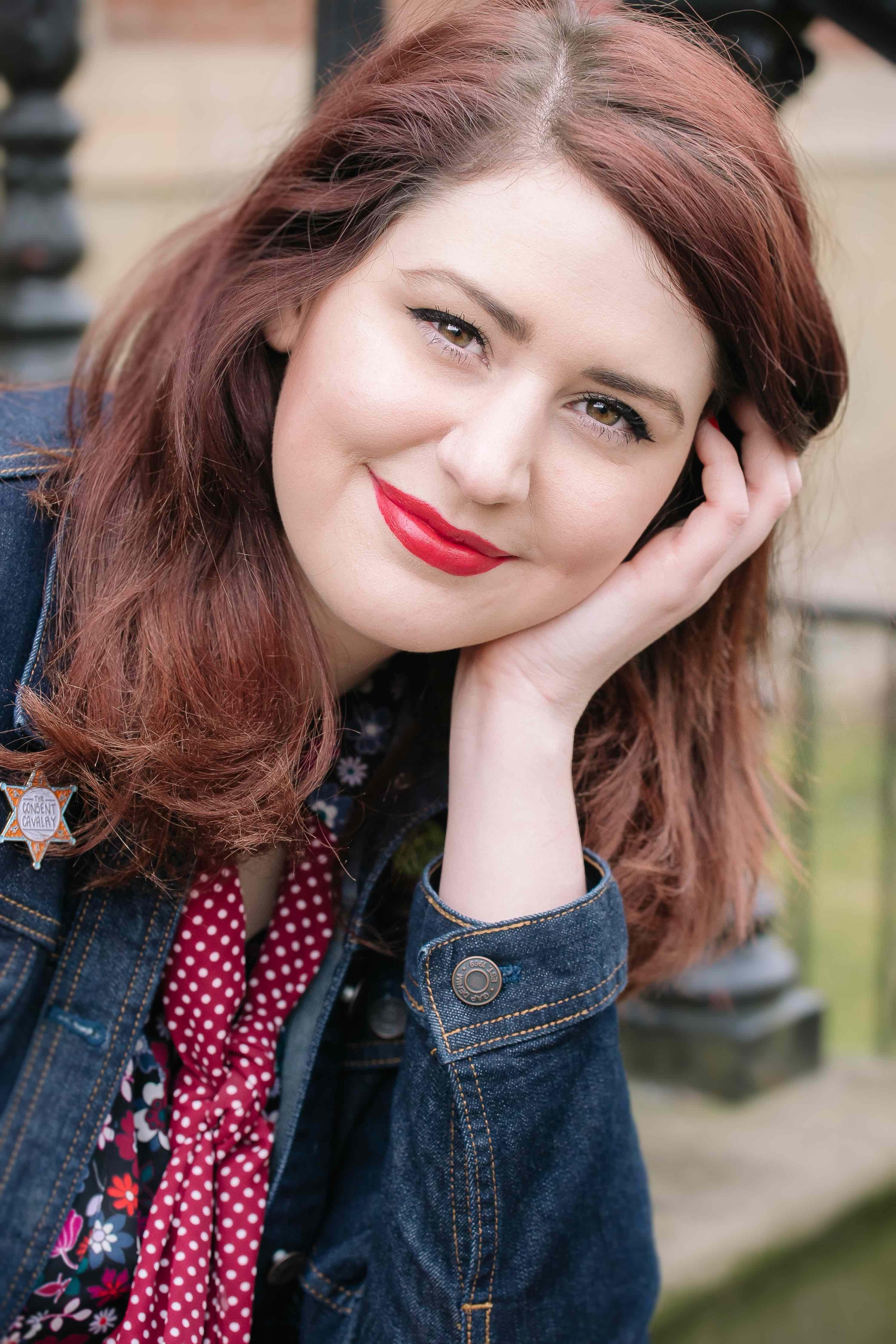 Jessica Earhart | Pretty Owl Poetry